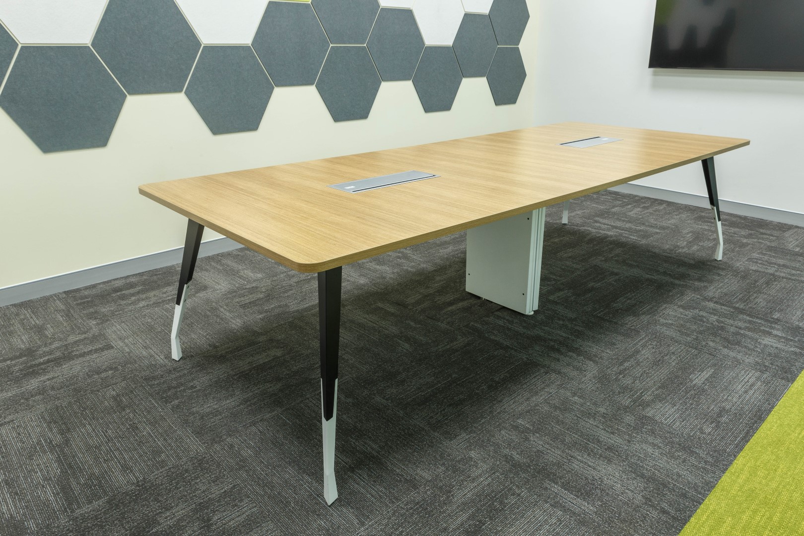 Meeting Table – Space Management Systems India Pvt. Ltd.